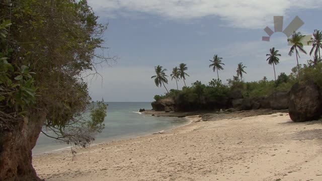 Video über Sundus Rotana Muscat Dreams Bay Boutique Hotel Sansibar ...