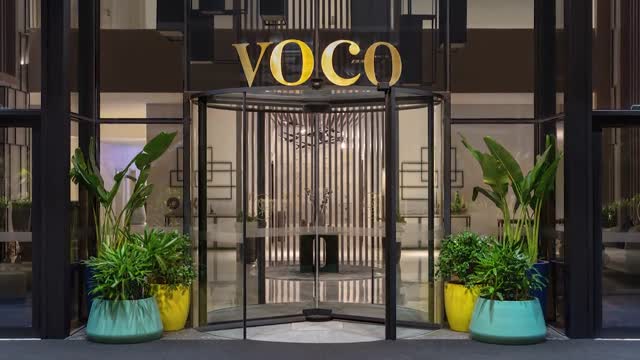 Video über Voco Dubai the Palm Impressionen (89226) - sonnenklar.TV ...